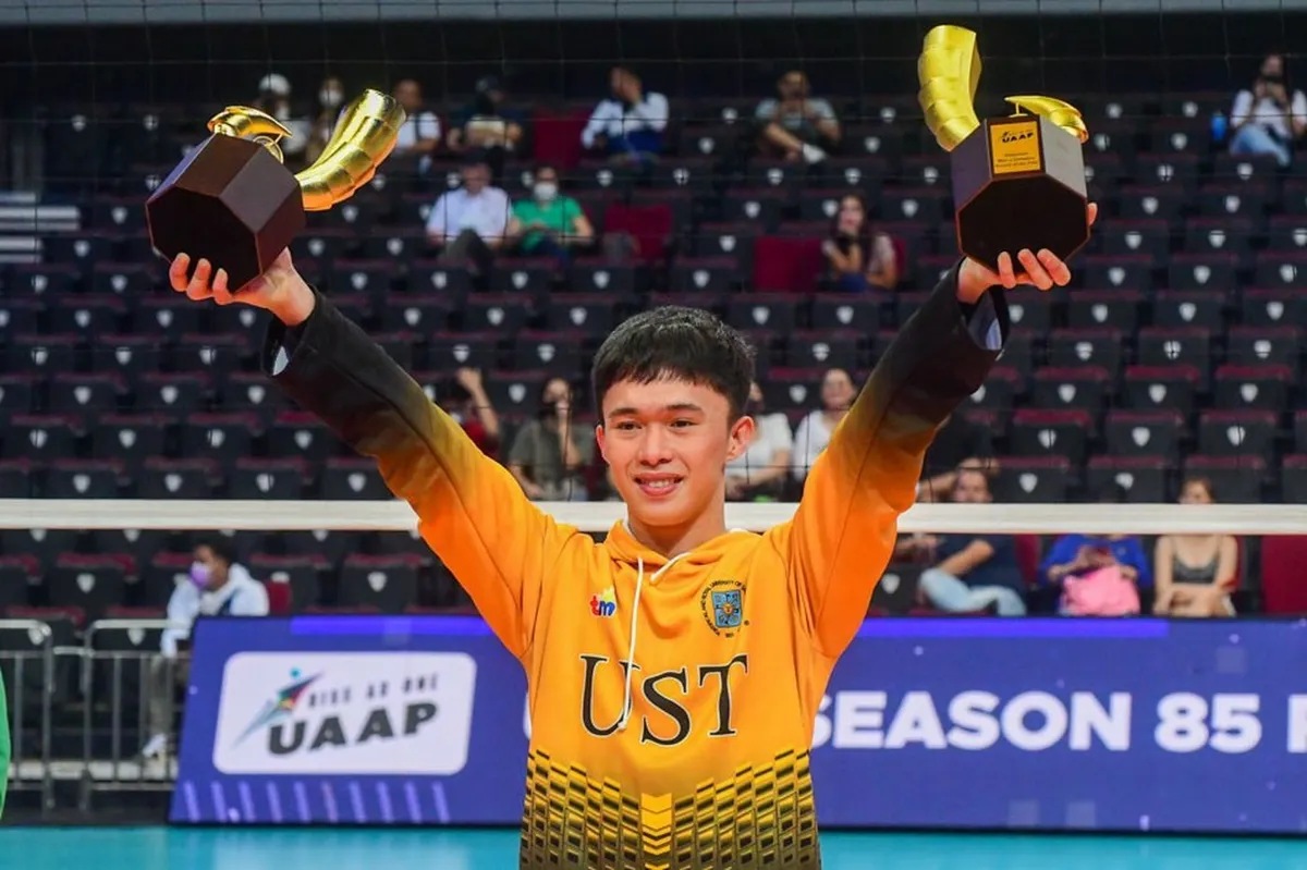 UAAP: UST’s Josh Ybañez follows Espejo’s footsteps as rookie-MVP | ABS ...
