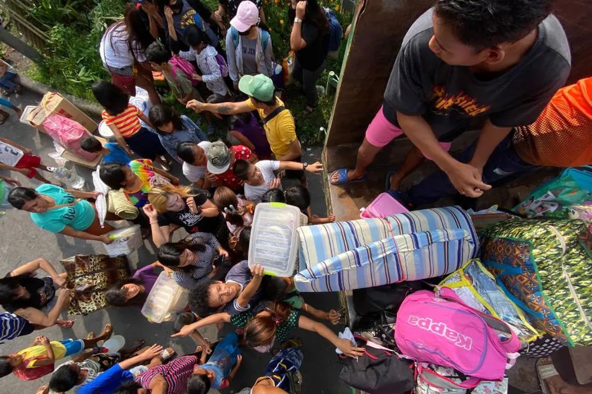 DILG chief Abalos bumisita sa Albay | ABS-CBN News