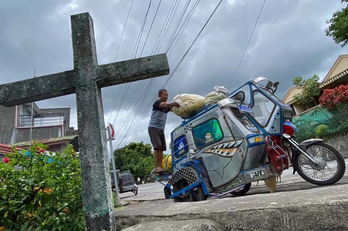 Evacuation continues as Albay placed under state of calamity | ABS-CBN News