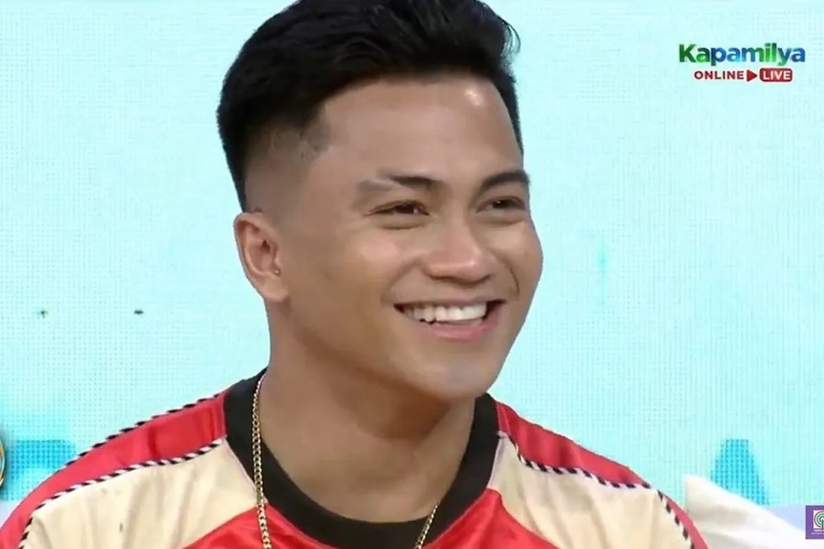 'Idol' champ Khimo Gumatay, may bagong sasakyan | ABS-CBN Entertainment