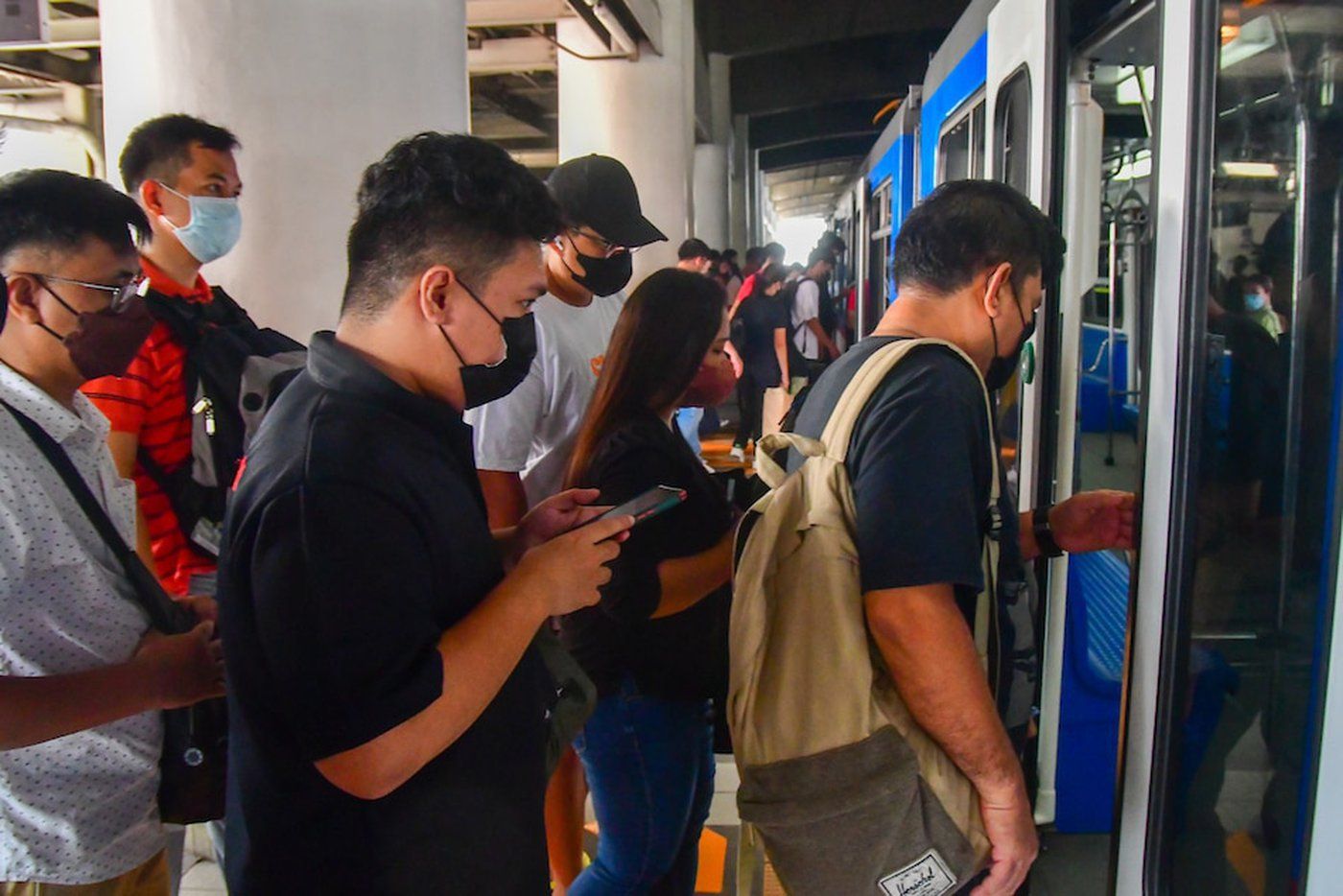 DOTr says likely to approve MRT fare hike | ABS-CBN News