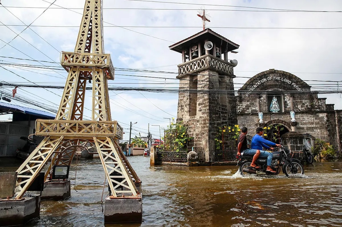 Macabebe, Pampanga lubog pa rin sa baha matapos ang mga pag-ulan | ABS-CBN News