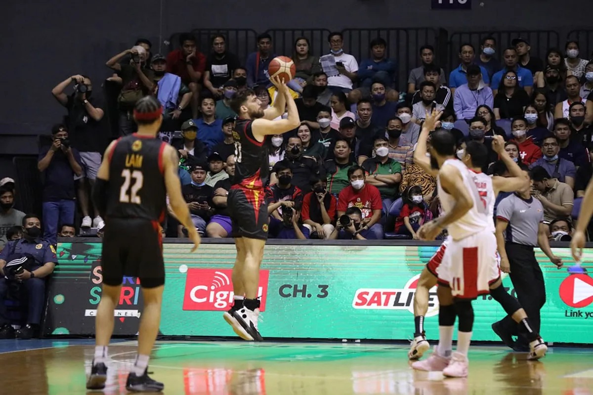 Bay Area embraces 'us vs. the world' mentality in PBA finals | ABS-CBN Sports