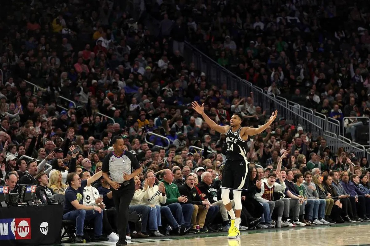 NBA: Giannis scores career-high 55 to ignite Bucks over Wizards | ABS ...