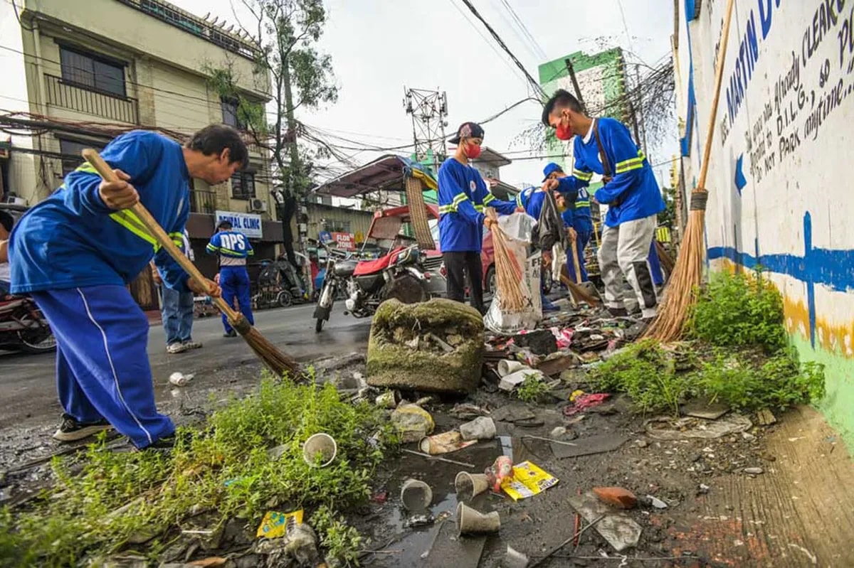 Cleaning up for 'Araw ng Maynila' | ABS-CBN News