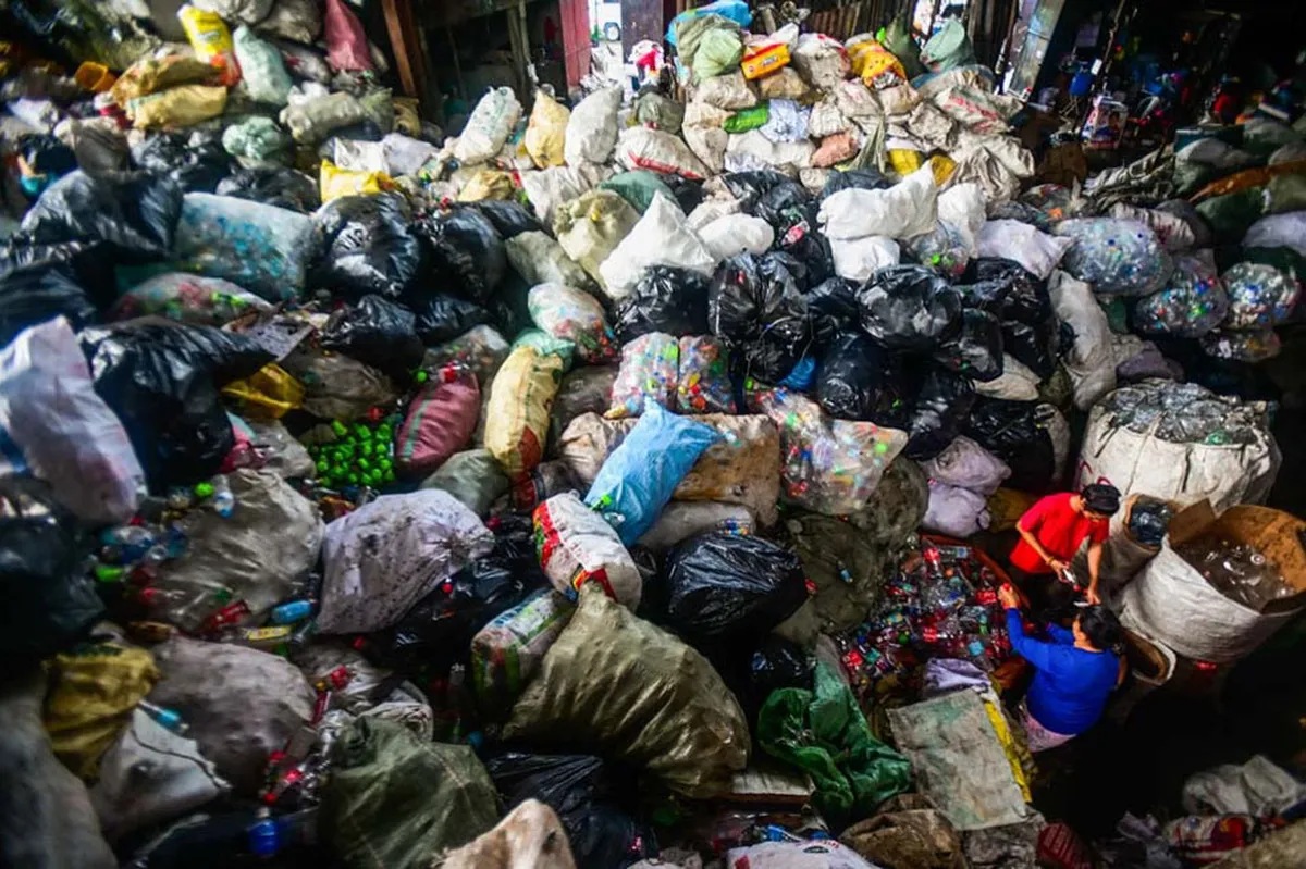 DENR mulls inclusion of waste pickers in EPR implementation | ABS-CBN News