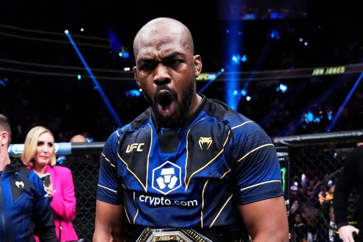 MMA: Jones crushes Gane to win UFC heavyweight crown | ABS-CBN Sports