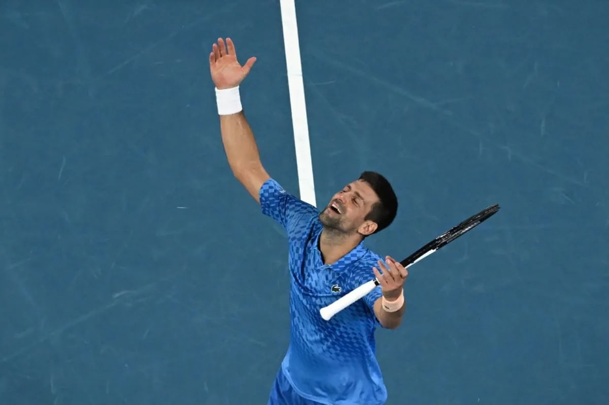 Tennis: Djokovic wins Australian Open to equal Nadal's 22 Slam titles | ABS-CBN Sports