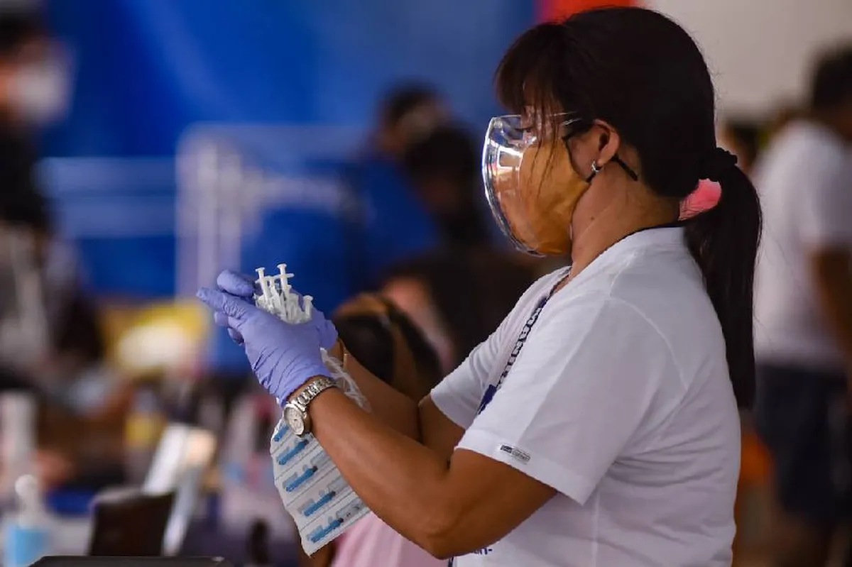 Philippines to receive bivalent COVID-19 jabs from COVAX | ABS-CBN News