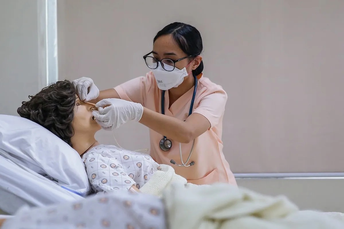 Should Europe pay Manila for luring away Filipino nurses? | ABS-CBN