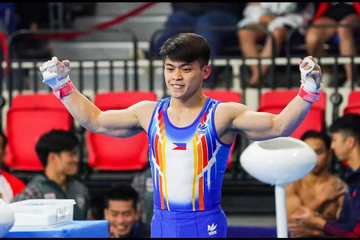 Carlos Yulo retains floor exercise title, captures gold in Asian meet ...