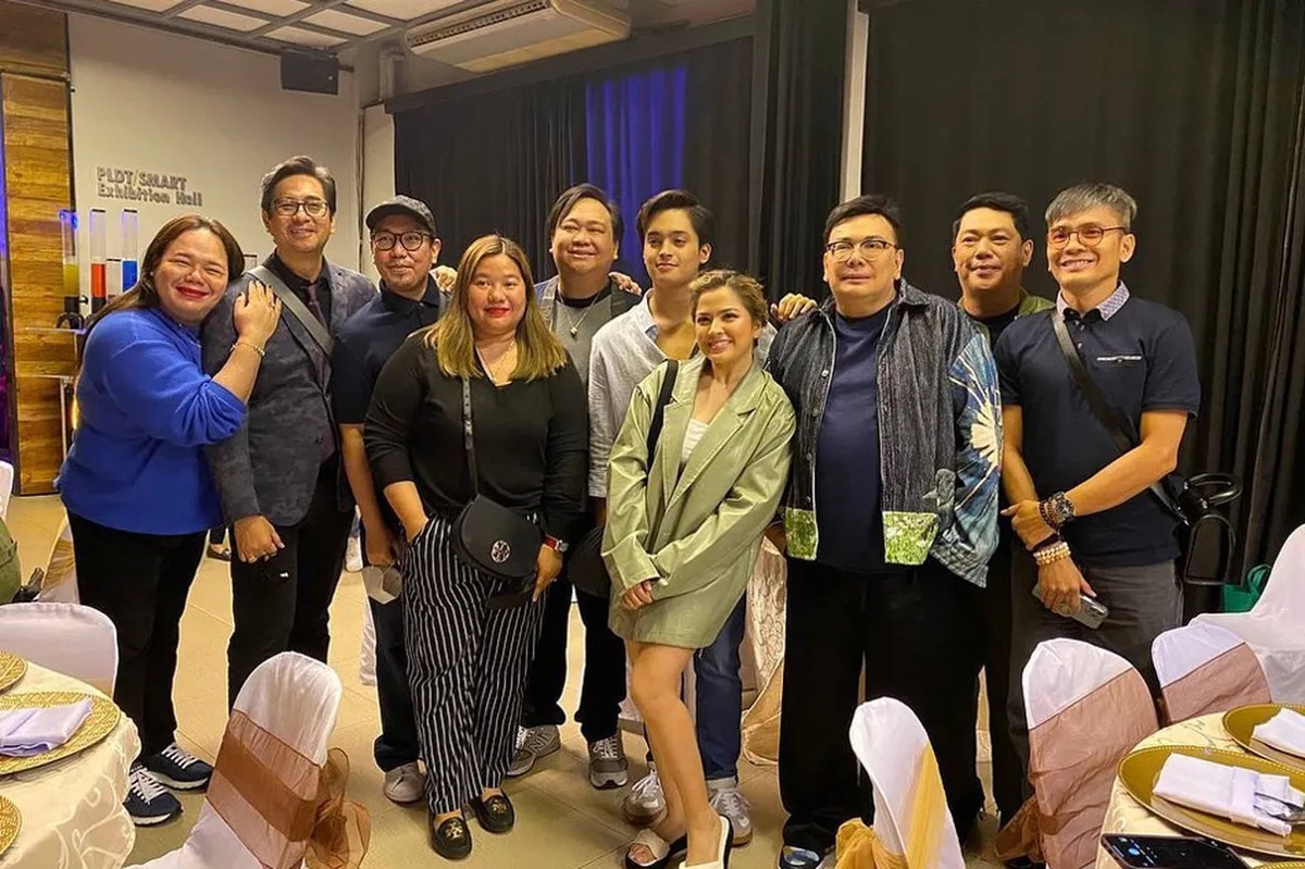 WATCH: ABS CBN family supports KDLex in PETA's 'Walang Aray' | ABS-CBN ...