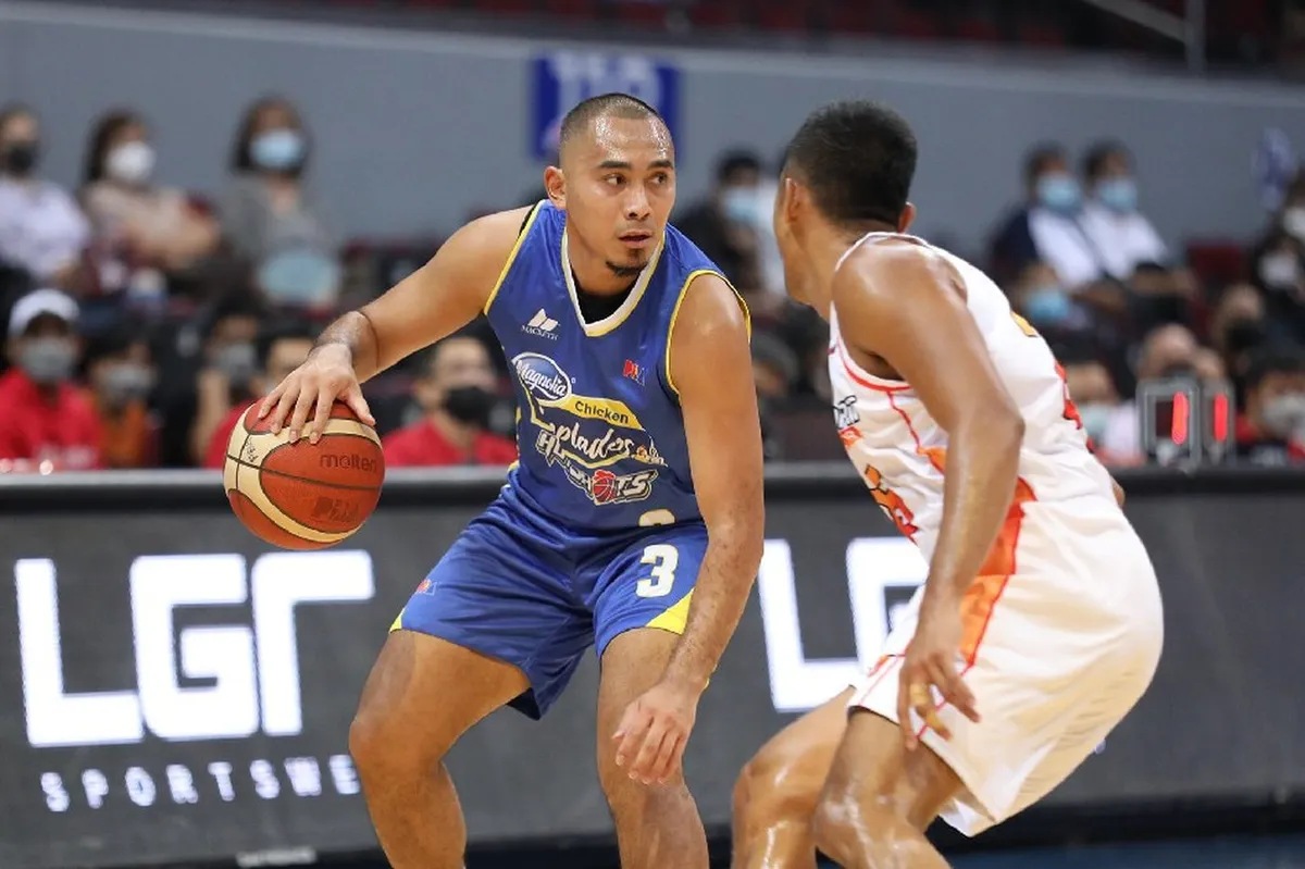 PBA: Paul Lee is 3-point king, Dave Marcelo rules Obstacle Challenge ...