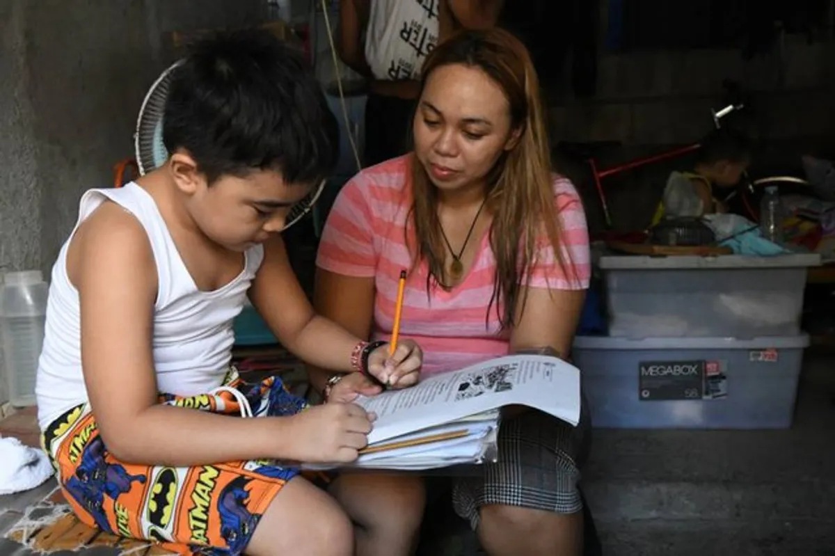 Lawmaker urges no homework policy for students | ABS-CBN News