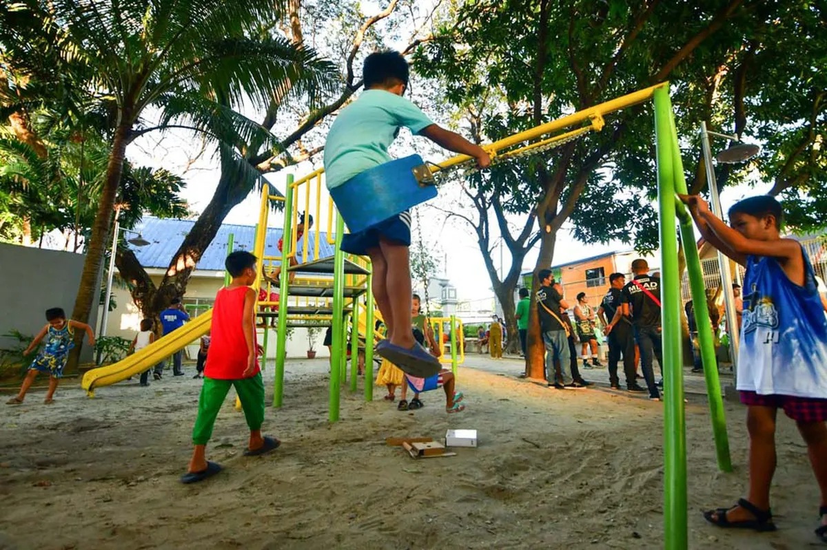 MMDA inaugurates 12th park in urban decay reduction project | ABS-CBN News