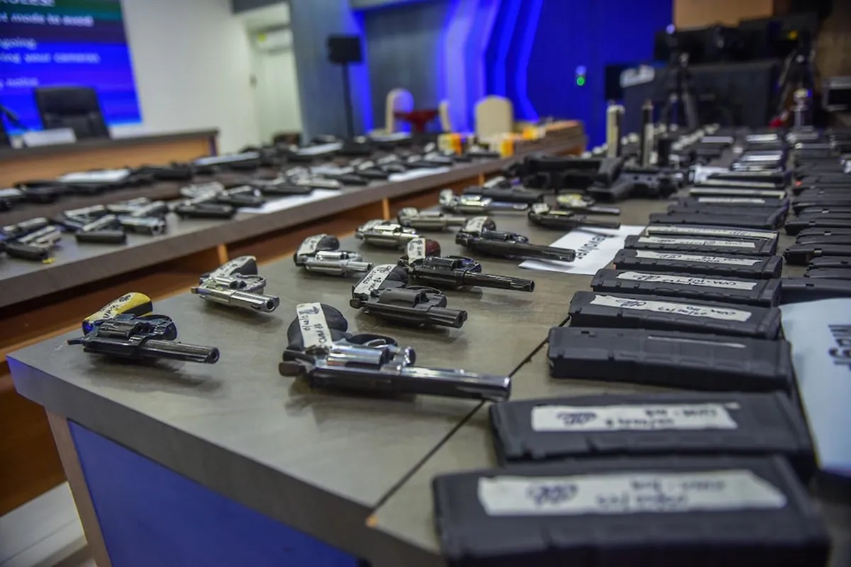 PNP: Higit 8,000 baril na may pasong lisensiya, pagmamay-ari ng mga ...