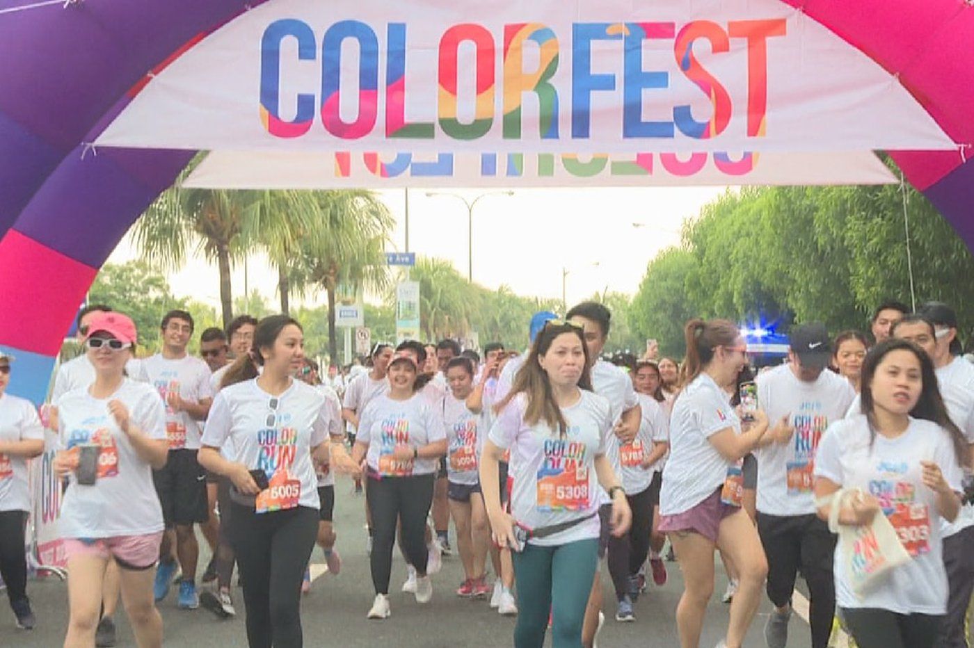 Higit 3,000 lumahok sa fun run para sa pagpapagawa ng paaralan sa Nueva ...