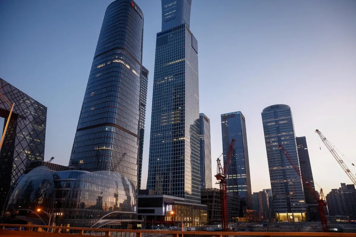 Global stocks down on weak Chinese data | ABS-CBN News