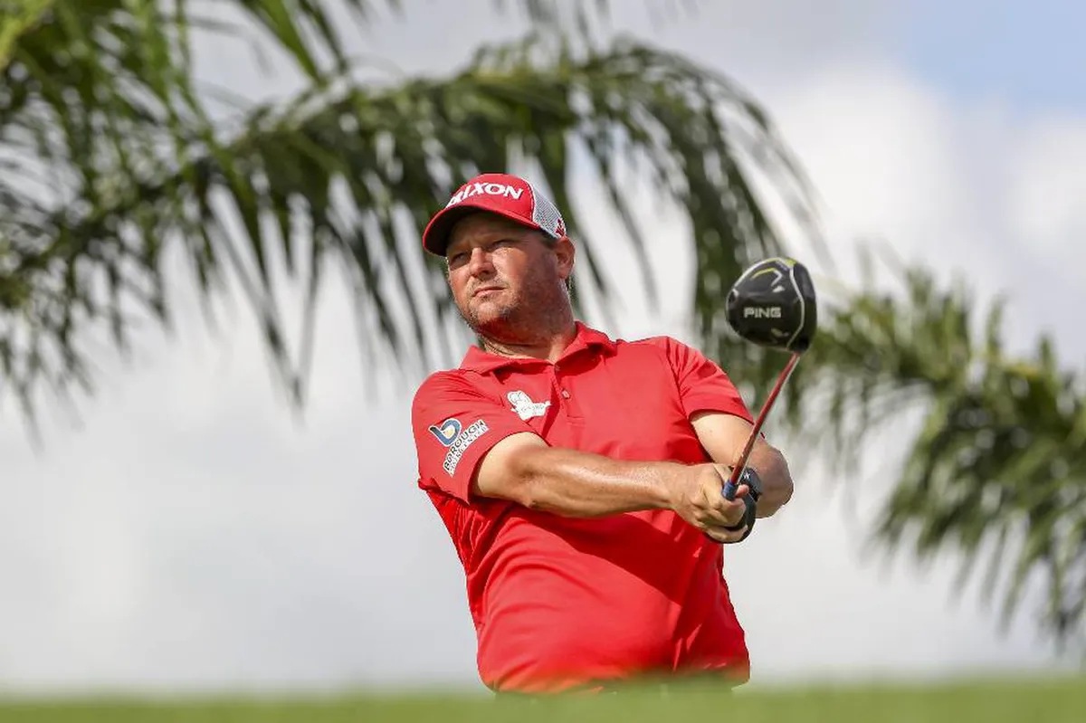 Golf: Van der Valk leads cast in Negros Occidental Classic | ABS-CBN Sports