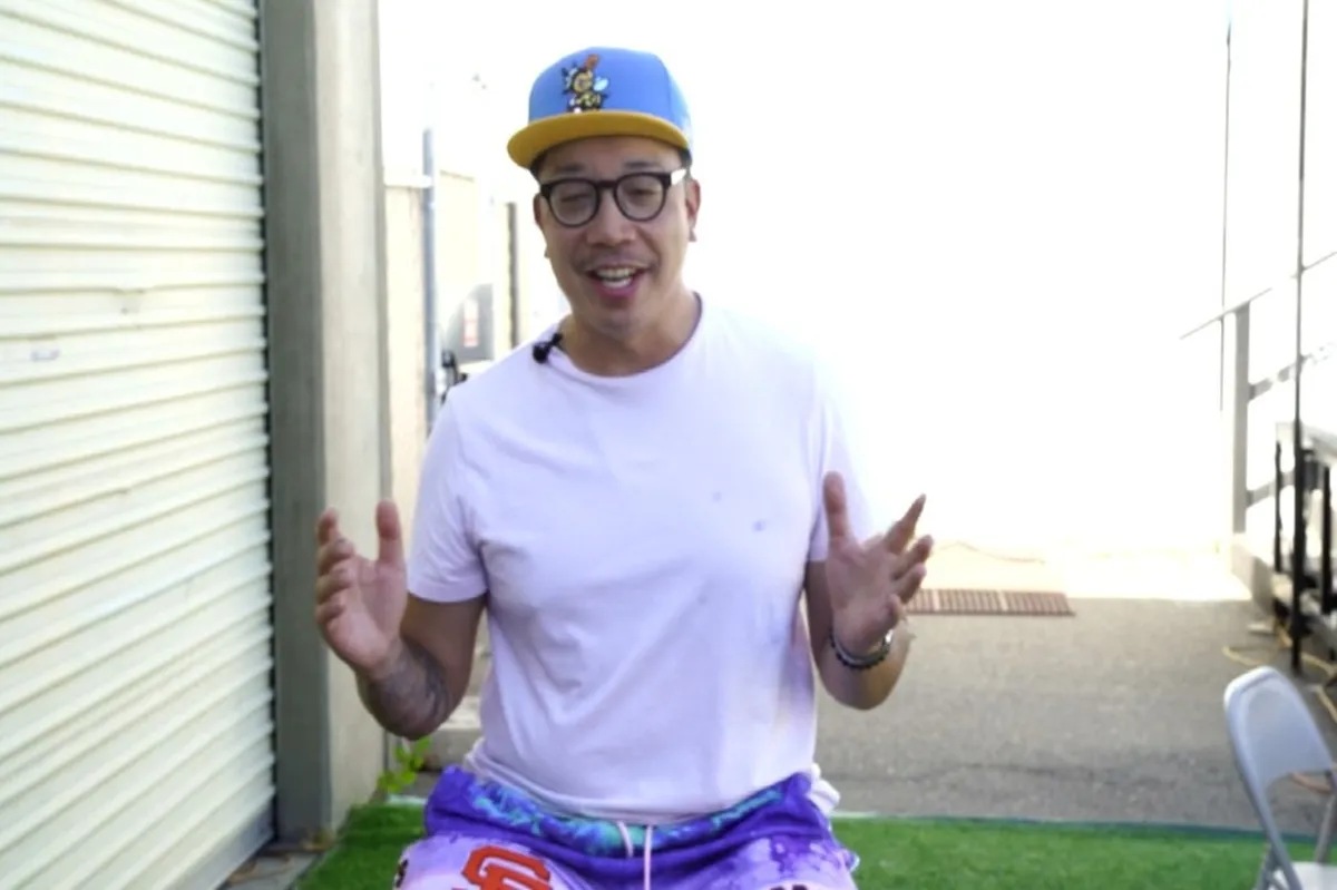 In creating art for sports teams, a Fil-Am artist fulfills his ...