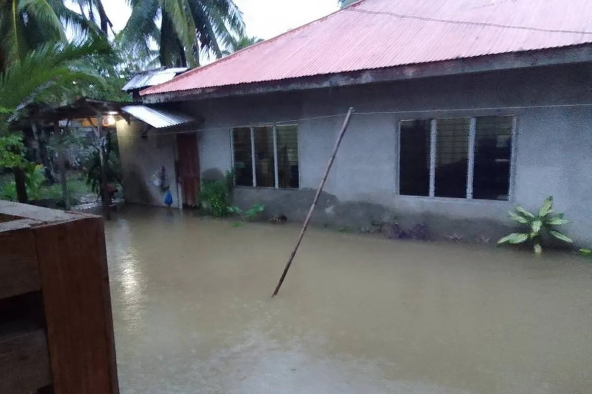 LOOK: Floods hit Bohol, Negros Oriental | ABS-CBN News