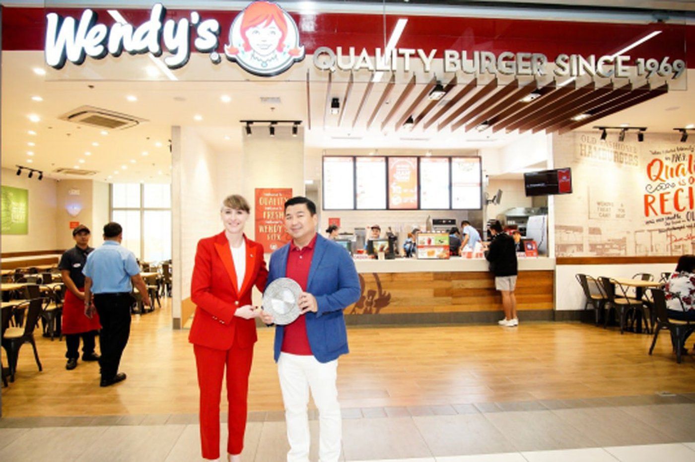 Udenna eyes growing Wendy's, Conti's store network | ABS-CBN News