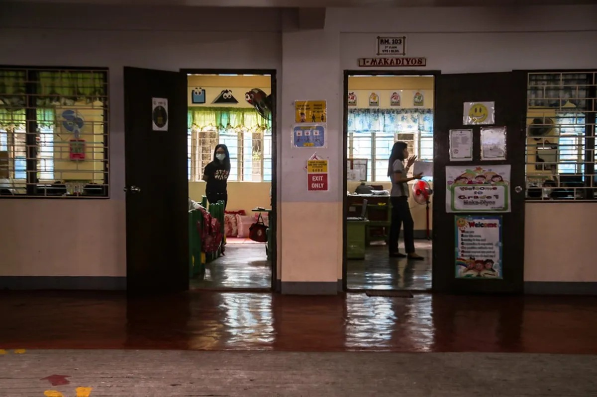 Over 6,000 classrooms eyed to be built this year - DepEd | ABS-CBN News