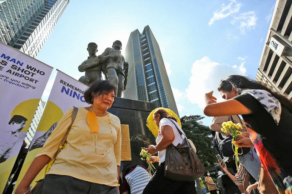 Pro-democracy groups commemorate Ninoy’s 40th death anniversary | ABS ...