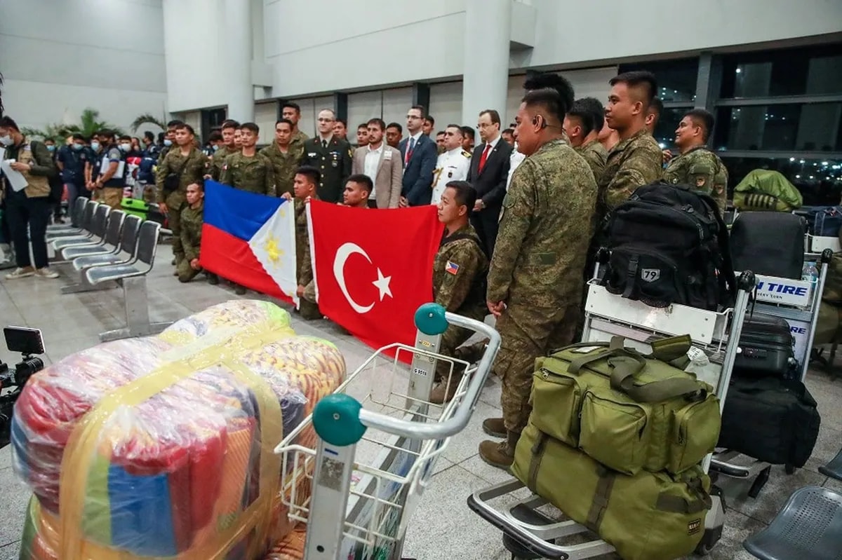 Philippine contingent na tumulong sa rescue operations sa Turkey ...