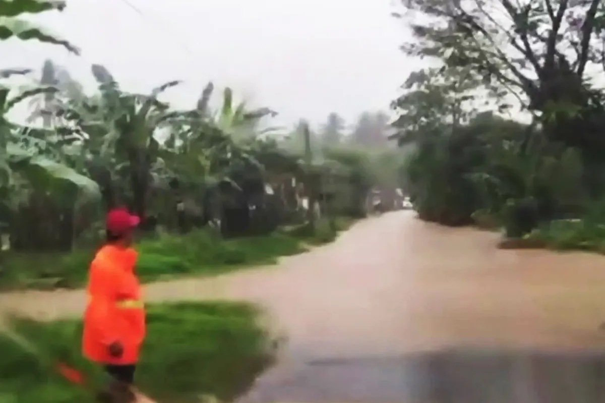Ilang barangay sa Baco, Oriental Mindoro, baha pa rin | ABS-CBN News Ilang barangay sa Baco, Oriental Mindoro, baha pa rin | ABS-CBN News