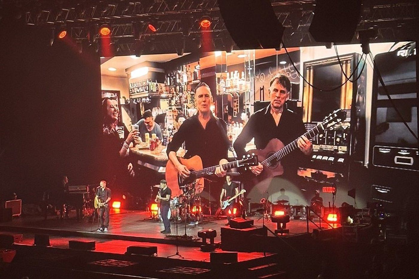 Bryan Adams in Manila: ‘Tonight is not a concert but a magic show ...