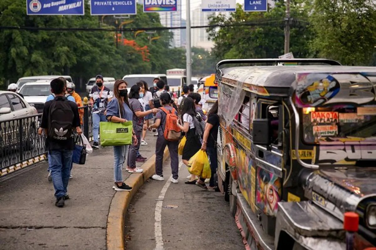 2.28 milyong commuter, maaapektuhan ng tigil-pasada | ABS-CBN News