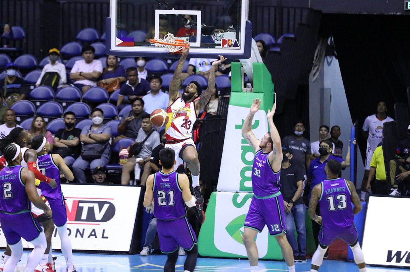 PBA: San Miguel Beer clobbers Converge to clinch semis berth | ABS-CBN Sports
