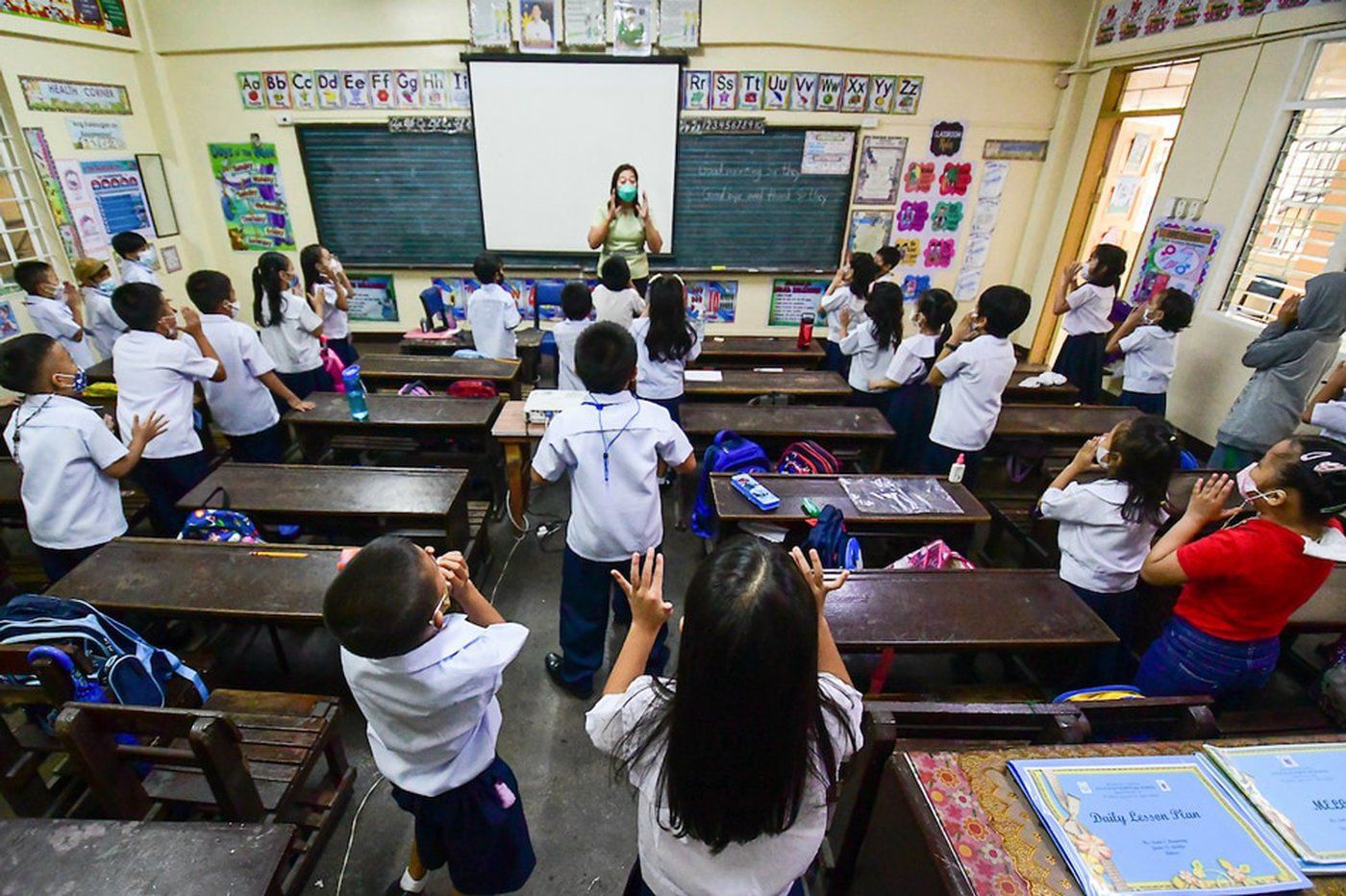DepEd maglulunsad ng mga programa para matugunan ang learning loss ...
