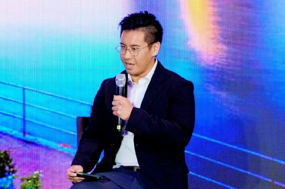 Lucio Tan III eases into grandfather's business empire | ABS-CBN News