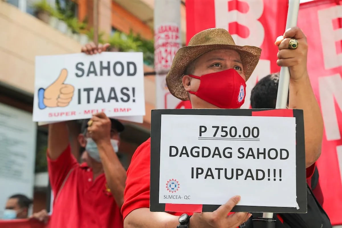 Ngayon ang tamang panahon para magtaas ng sahod: grupo | ABS-CBN News