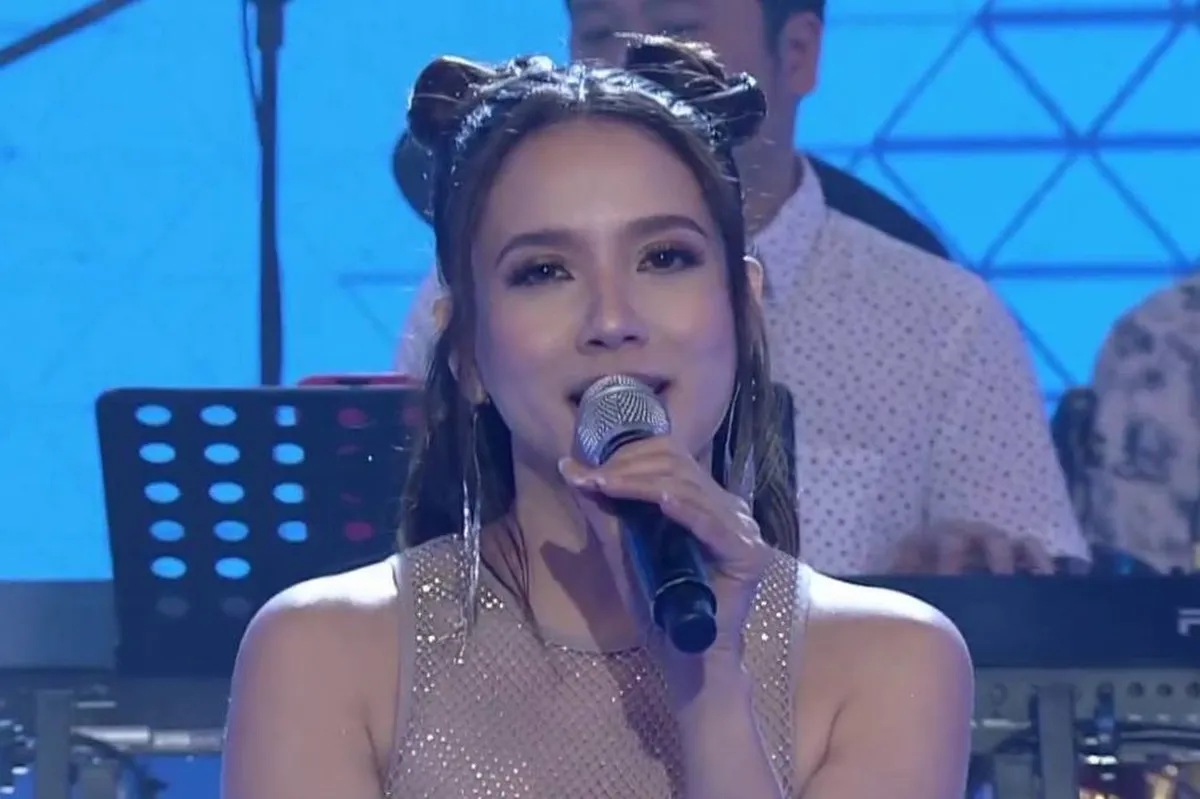 WATCH: Karylle marks birthday on 'It's Showtime' | ABS-CBN Entertainment