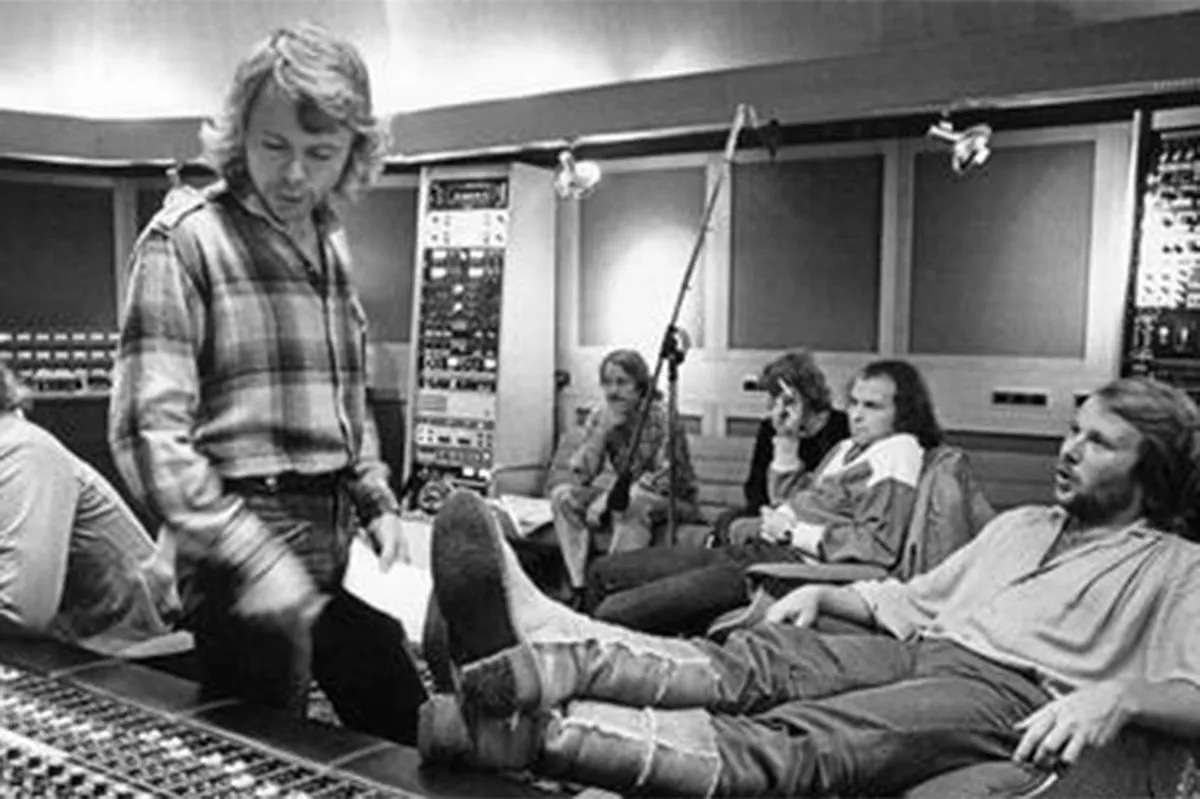 ABBA's longtime guitarist collaborator dies | ABS-CBN Entertainment