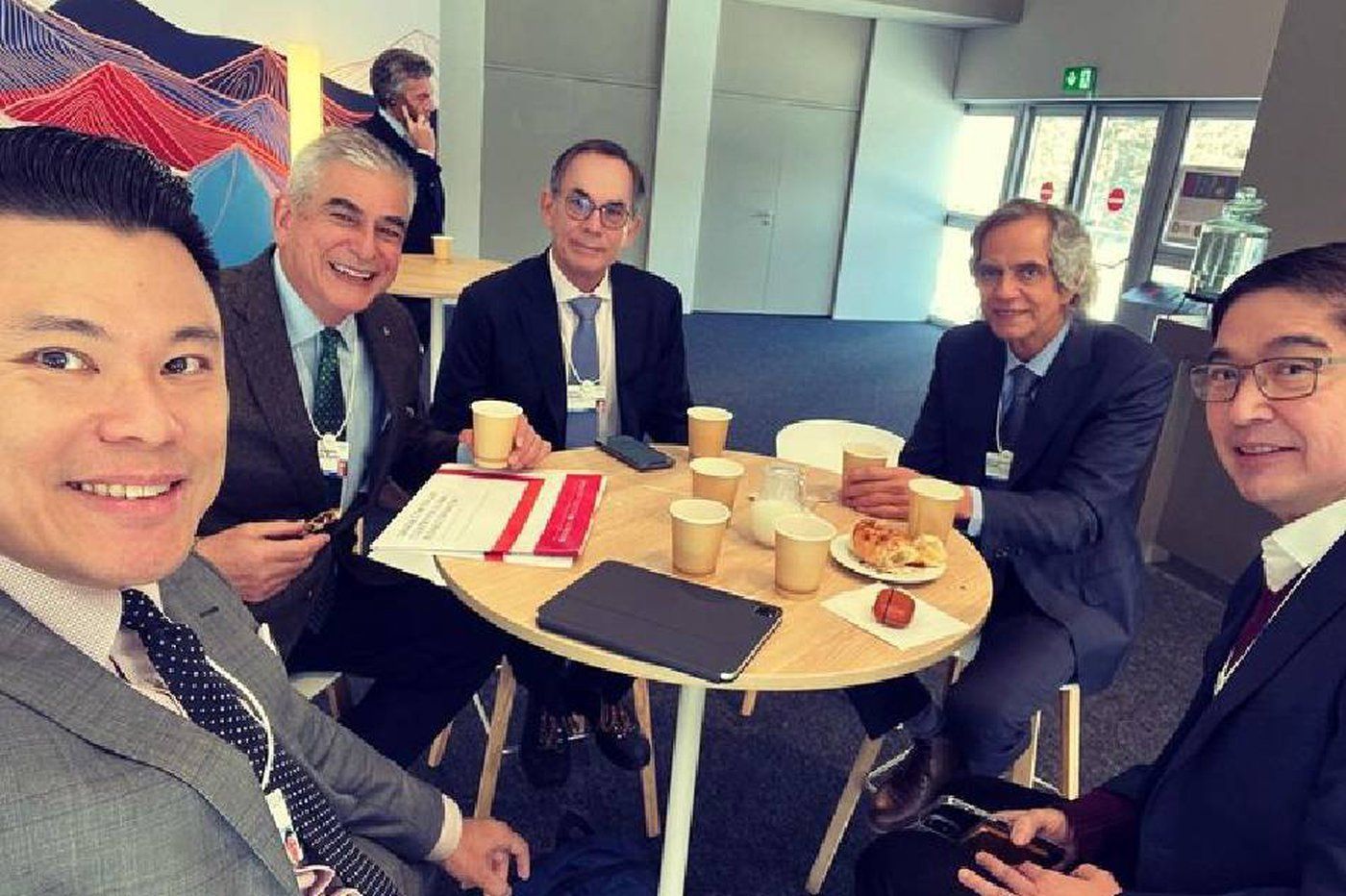 'Waving the flag':Philippines' top CEOs bond during World Economic ...