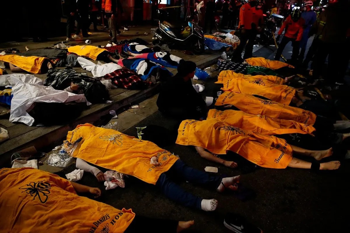 Timeline of a disaster: Seoul's fatal crowd crush | ABS-CBN