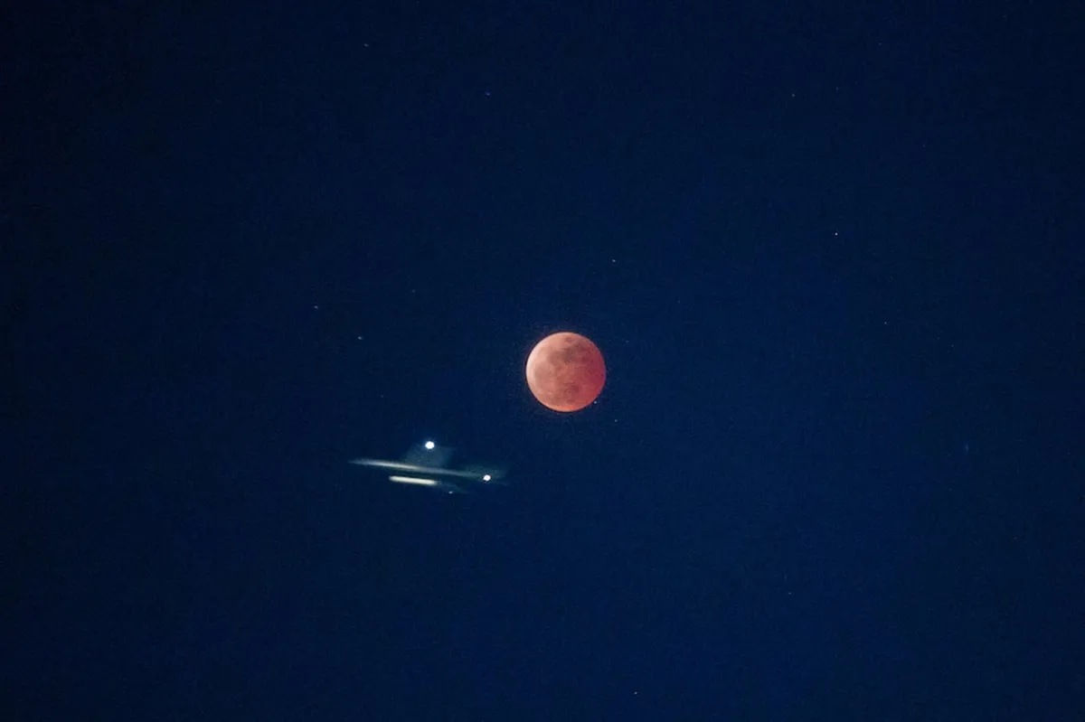 Who owns the moon? | ABS-CBN