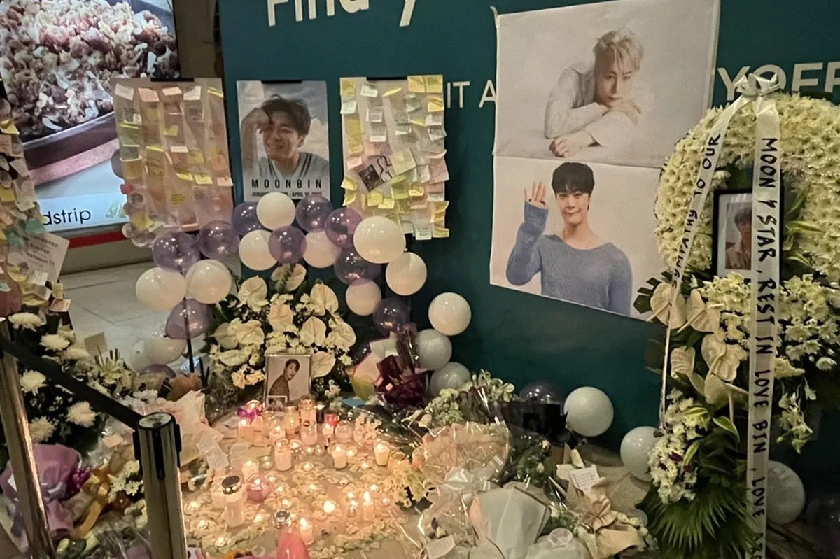 Memorial space para kay Moonbin sa Cubao, dinagsa ng fans | ABS-CBN ...