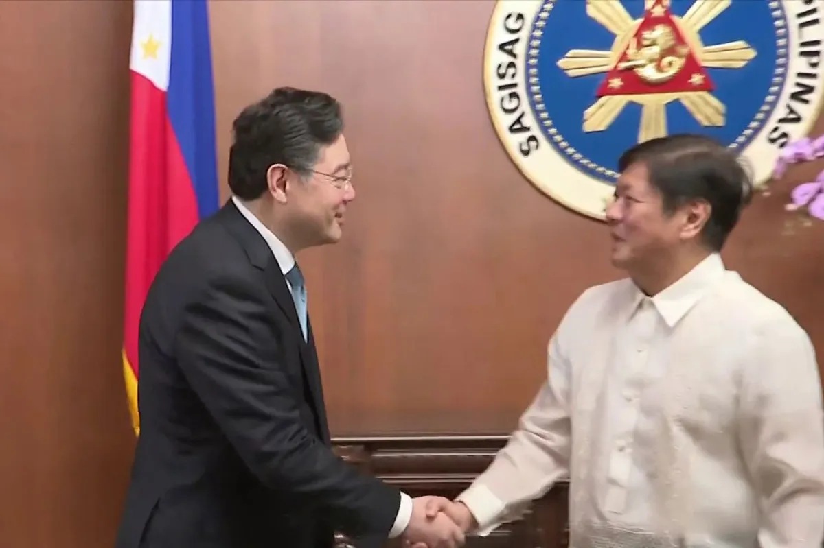 Marcos, Chinese foreign minister nag-usap sa Malacanang | ABS-CBN News
