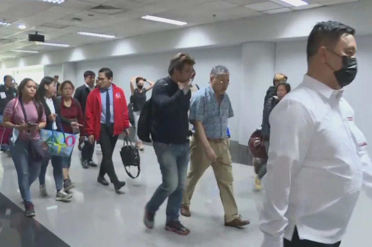 Unang batch ng OFWs na apektado ng giyera sa Sudan, nakauwi na | ABS ... Unang batch ng OFWs na apektado ng giyera sa Sudan, nakauwi na | ABS ...