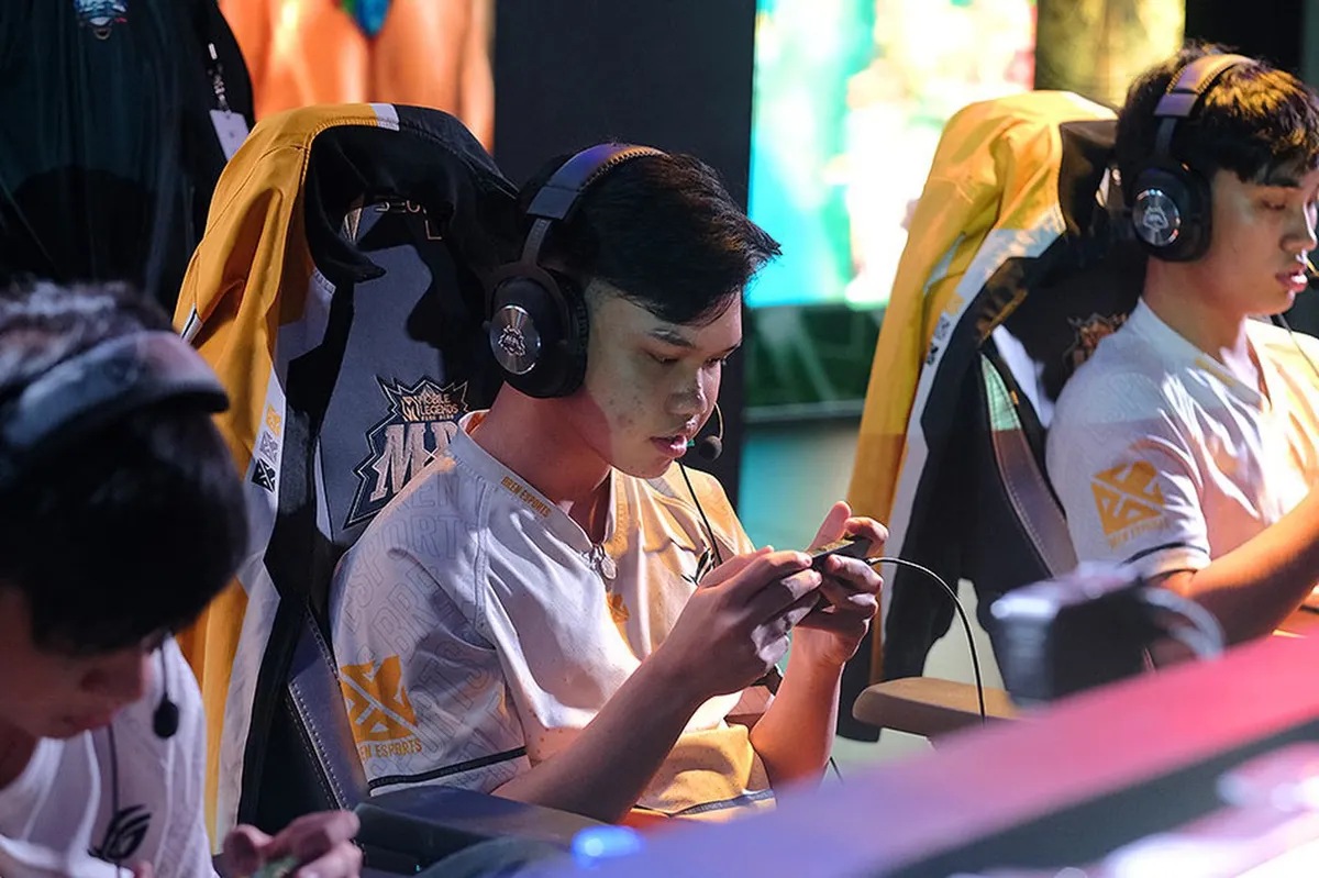 MPL Season 10: Breakout jungler KyleTzy is rookie of the season | ABS ...