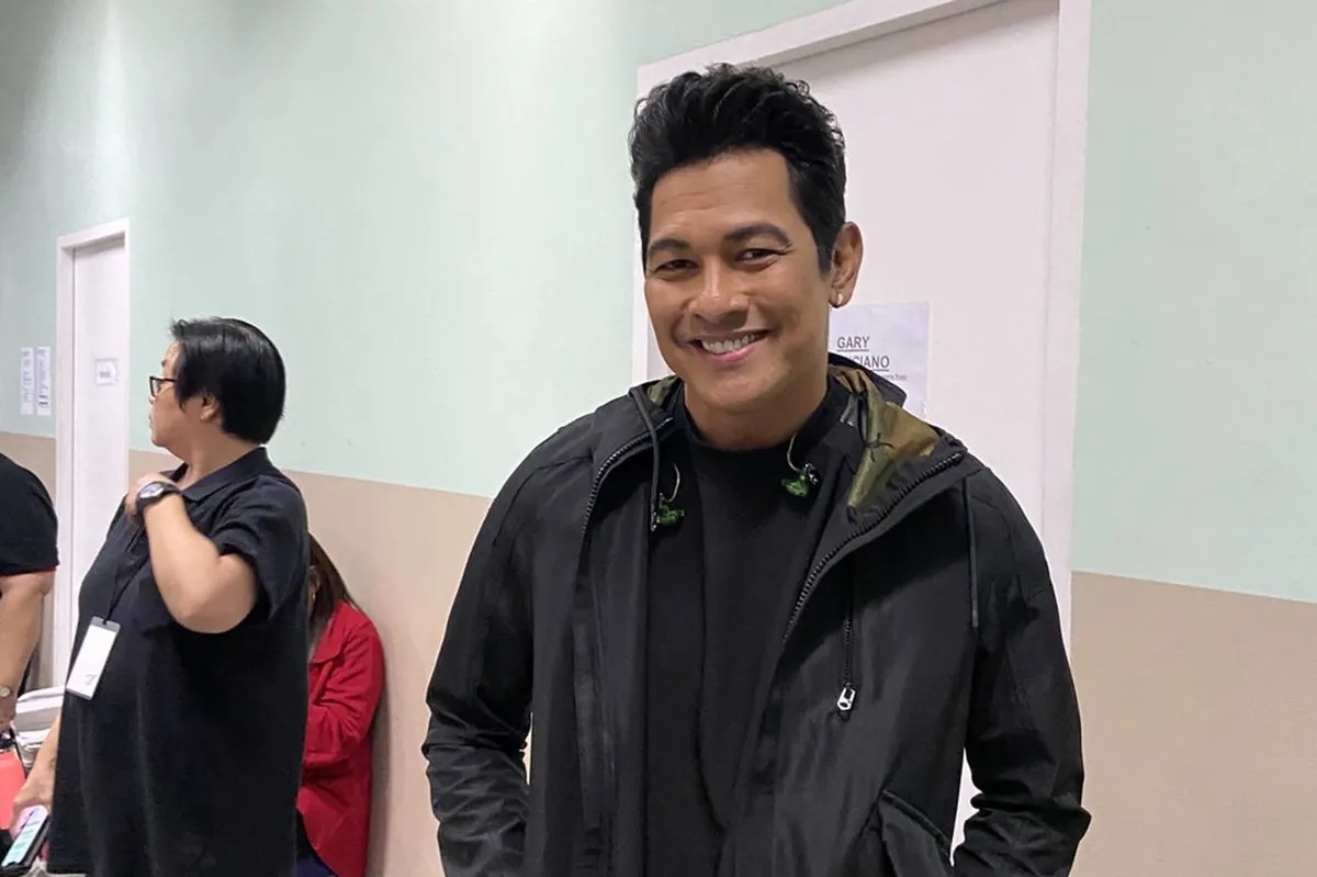 Gary V sings timeless hits at 'Reenergized' concert | ABS-CBN Entertainment