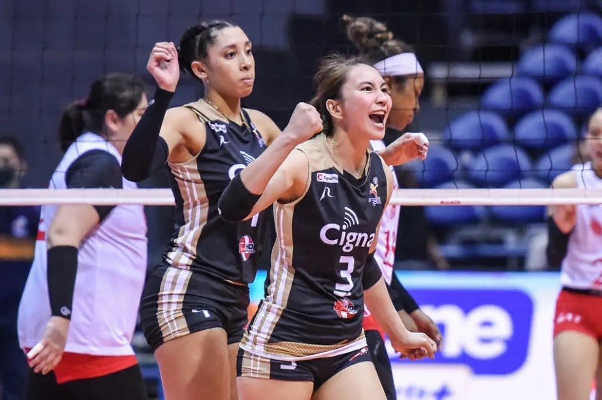 PVL: Cignal hacks out 5-set win vs Petro Gazz to stay in contention for semis | ABS-CBN Sports