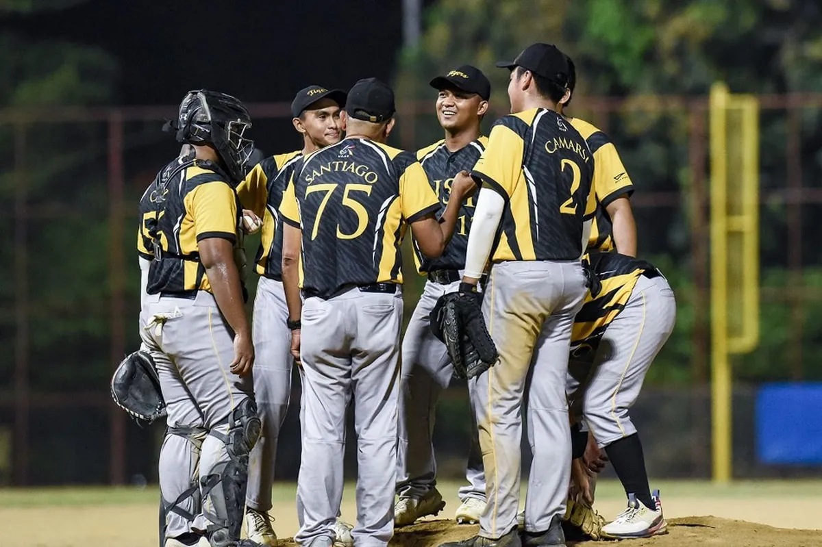 UAAP baseball: UST earns breakthrough win at UP's expense | ABS-CBN Sports