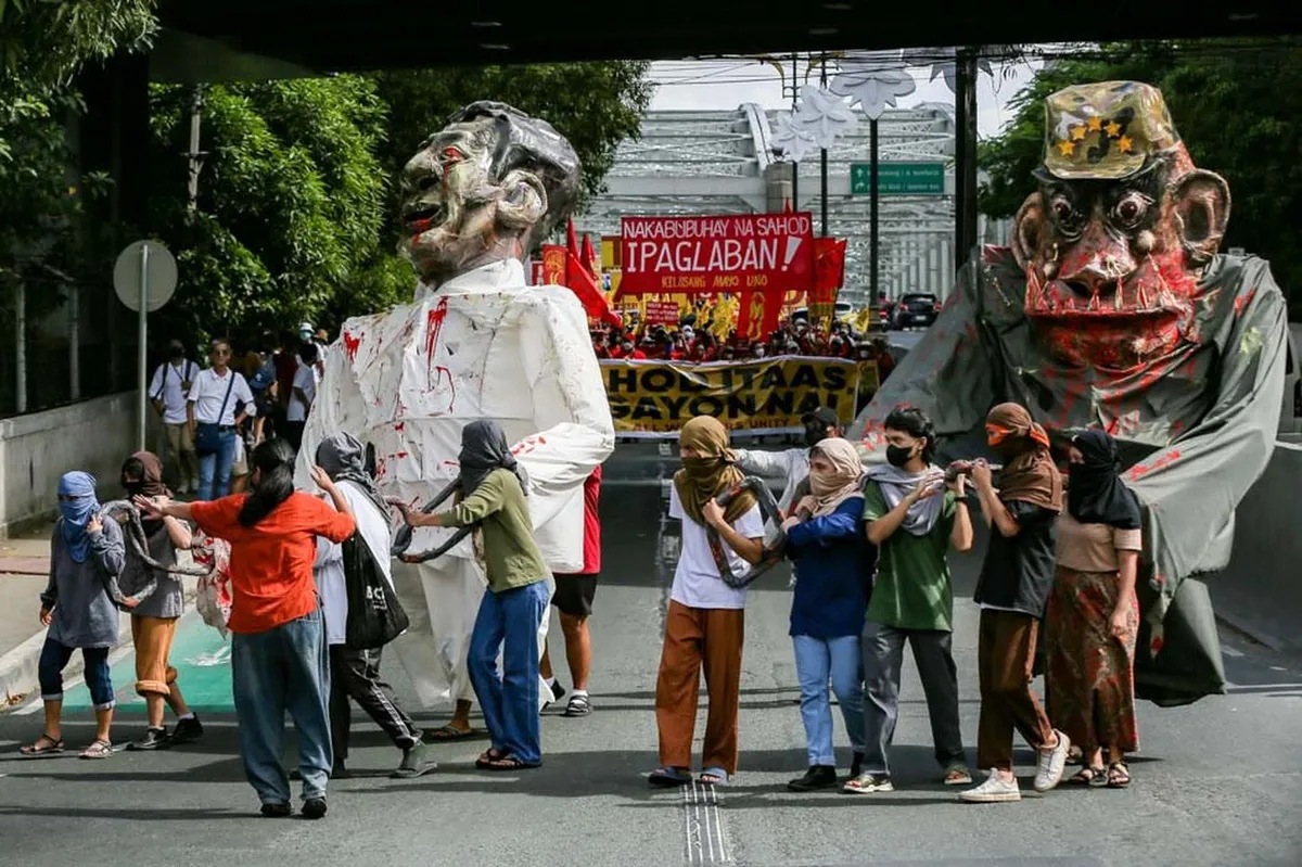 Labor groups hold protest on Bonifacio Day | ABS-CBN News