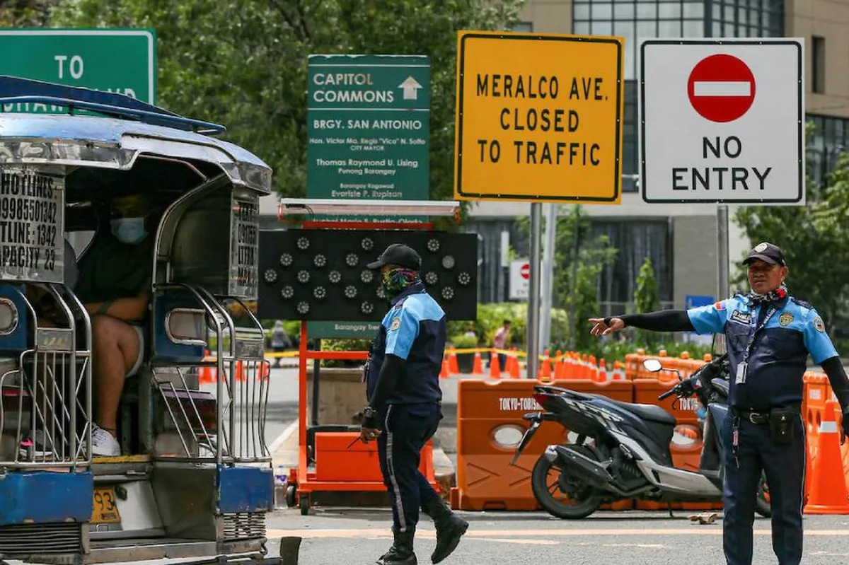 MMDA: Road 'reblocking' in QC to continue until April 24 | ABS-CBN News